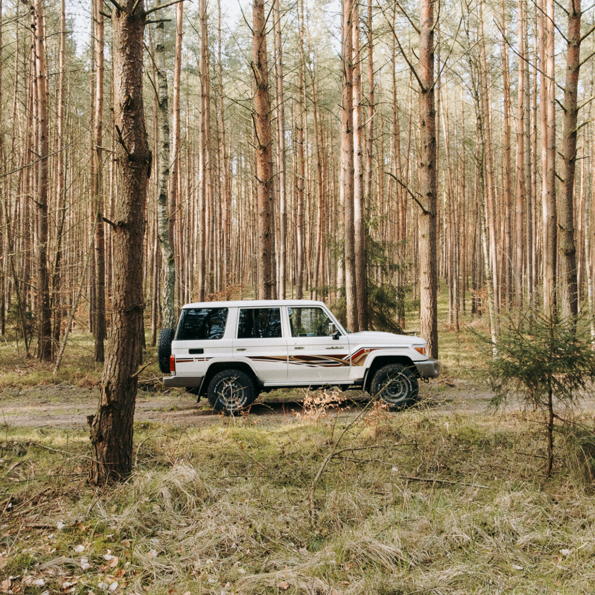 Toyota Land Cruiser GRJ76 - All you need to know!